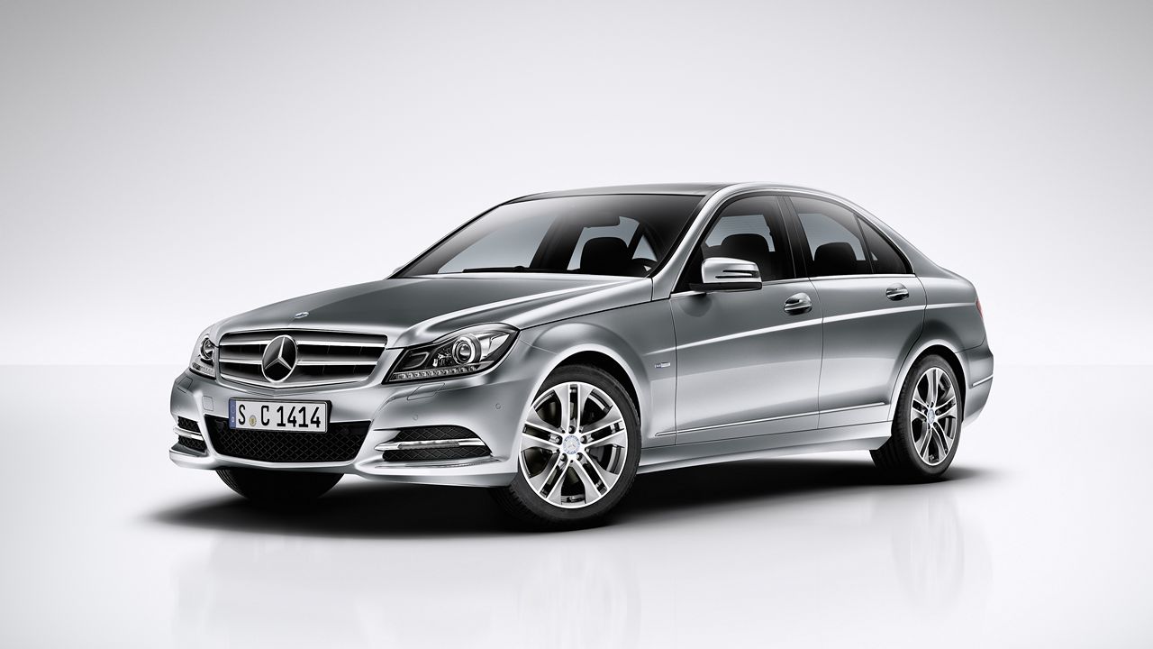 „Proven Exclusivity“ – Mercedes-Benz korišćeni automobili sa garancijom ...